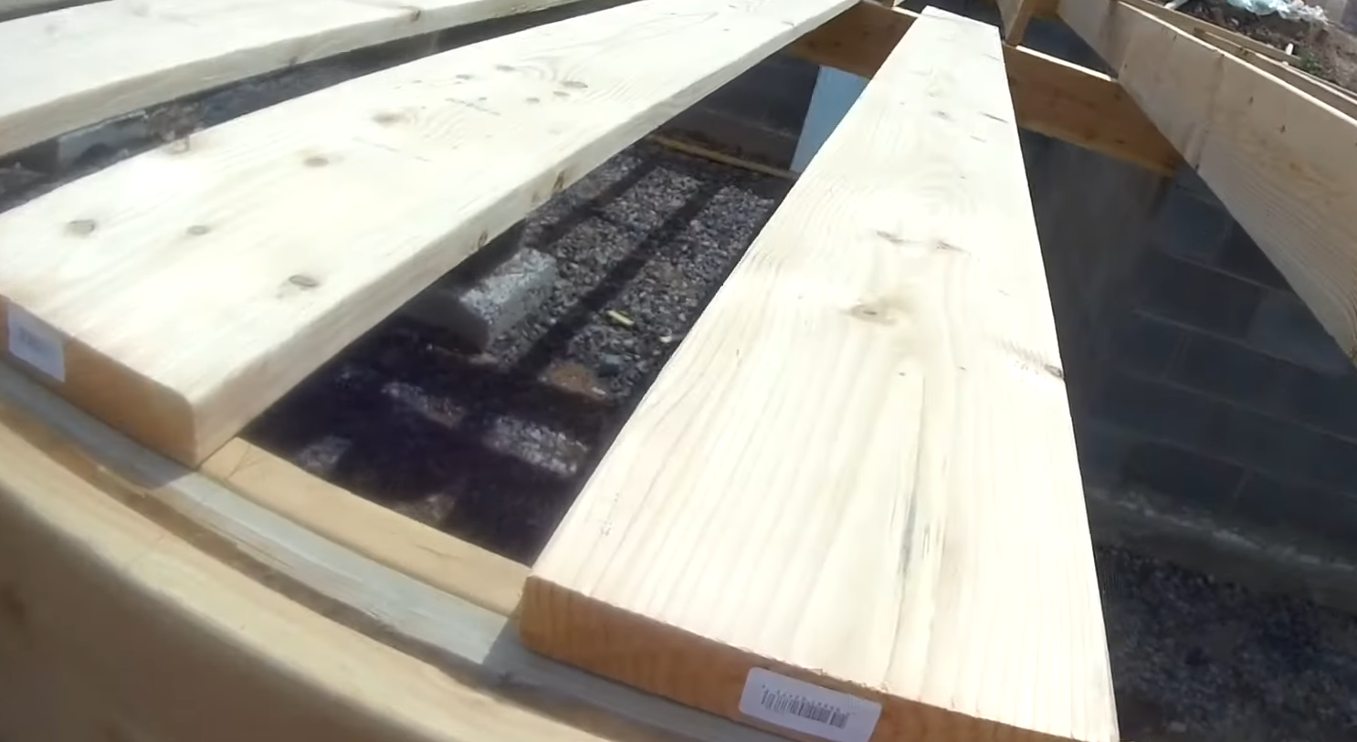 Floor Joist Sizing and Span in Residential Construction - HomeProfy