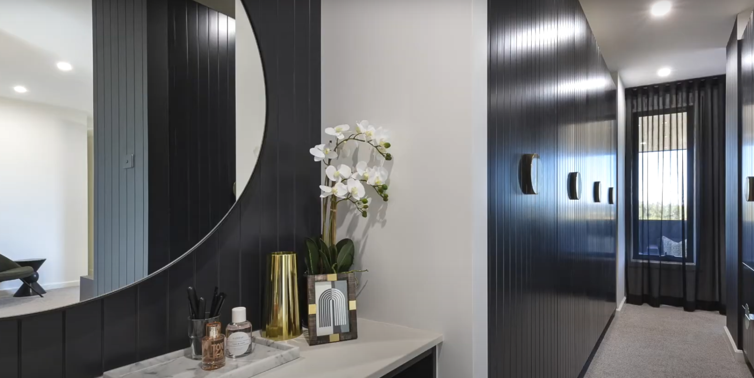 Walk-in Closet Dimensions Guide - HomeProfy