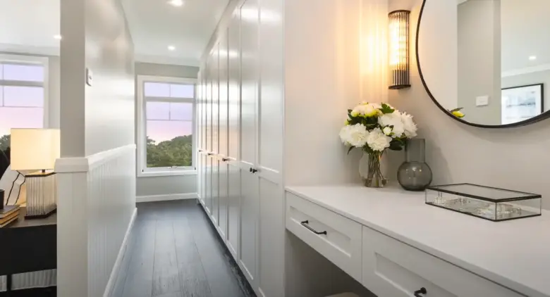 Walk-in Closet Dimensions Guide - HomeProfy